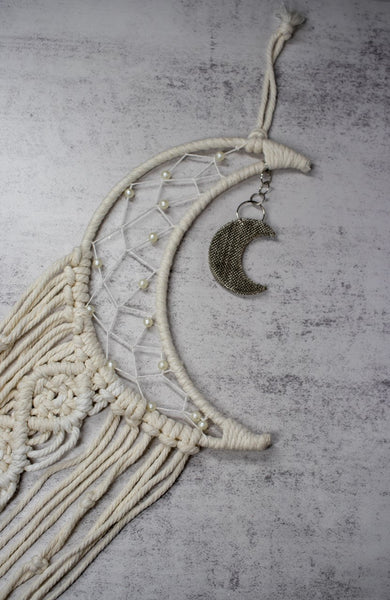 Elegant Hanging Moon | Sara Lee Factory Outlet | Sara Lee Cake ...